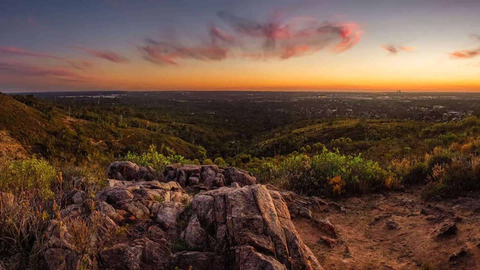 Perth's Natural Beauty: Top Scenic Walks and Hiking Trails [2025]
